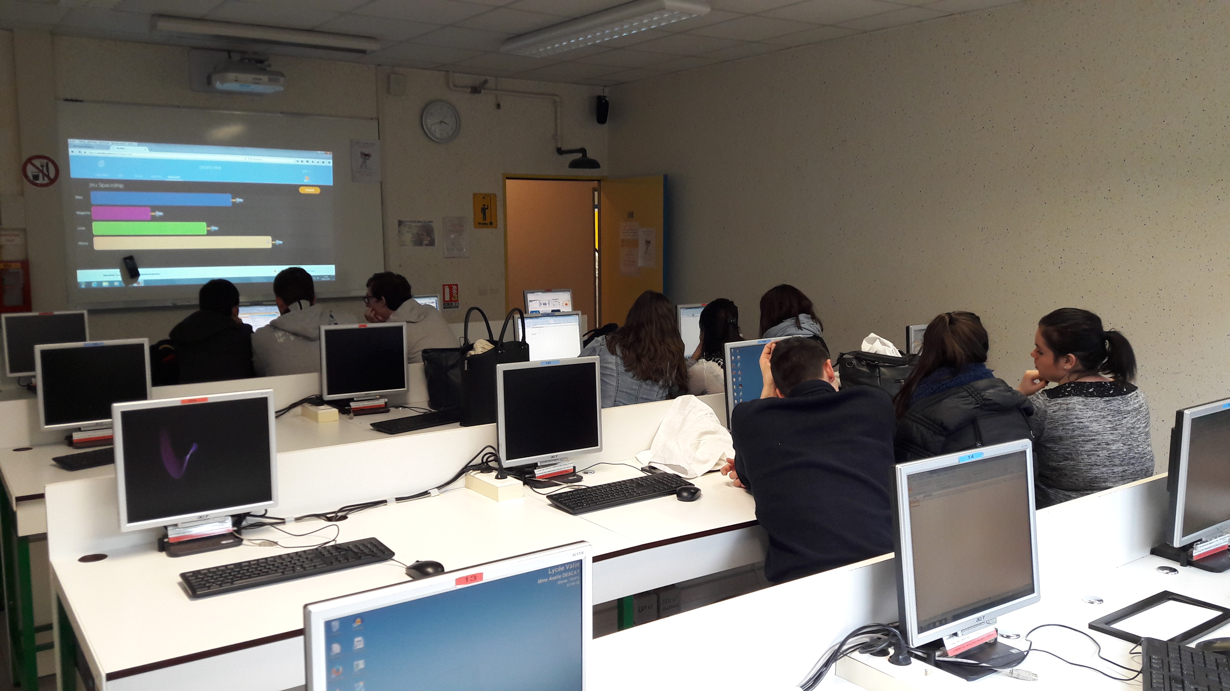 MOODLE - Lycée VALIN - La Rochelle